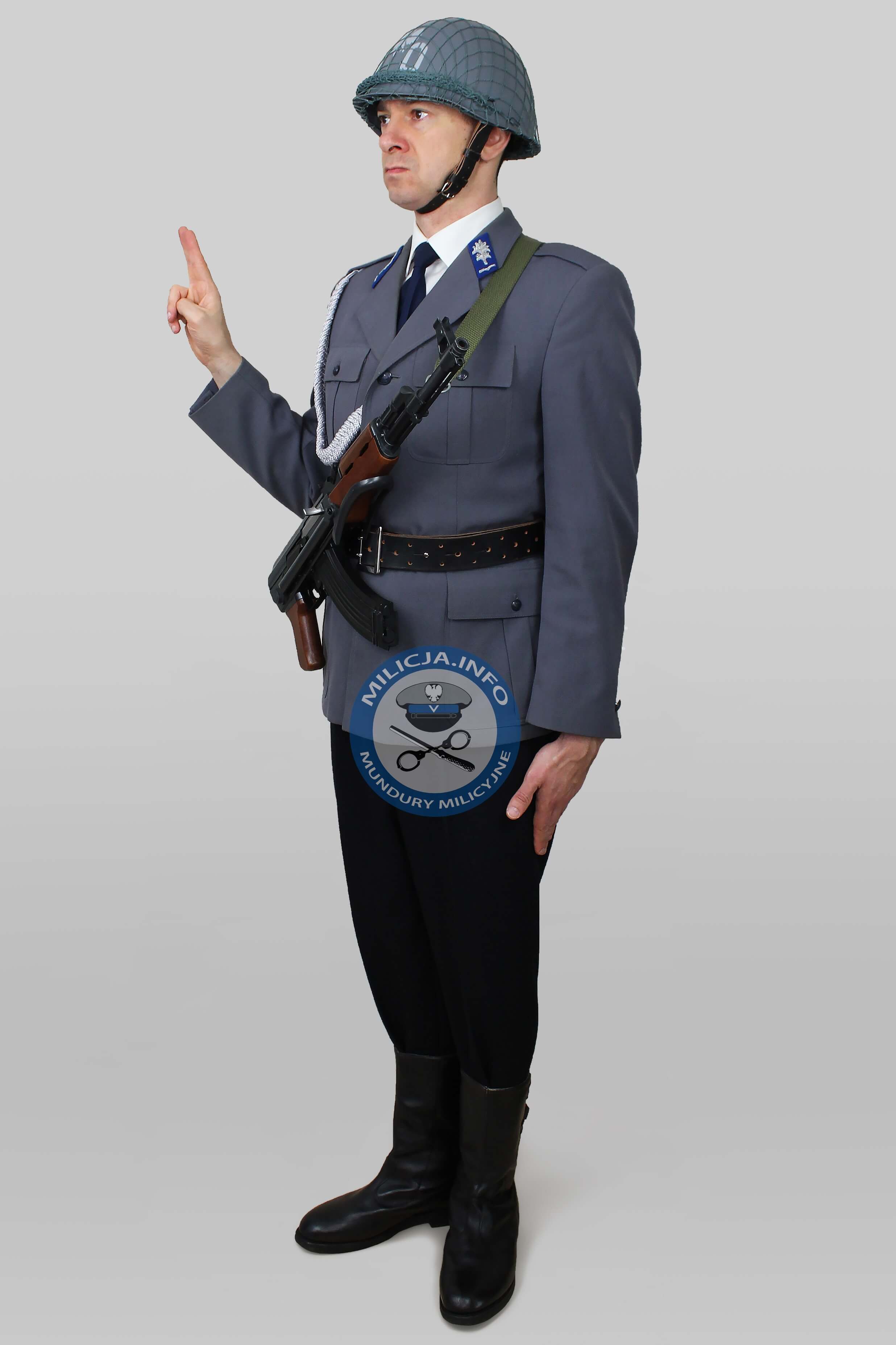Oferta mundurów milicyjnych na wypożyczenie|Milicja.info